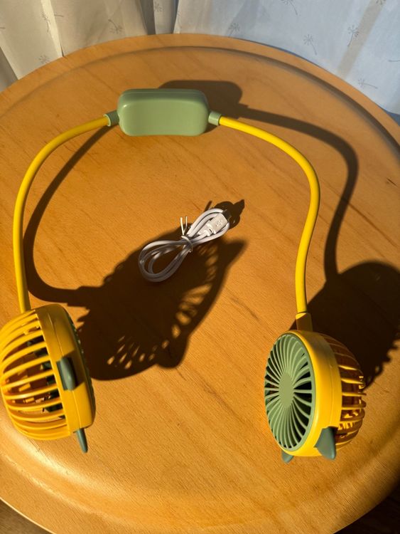 Ventilator für den Hals 3stück (Neu und originalverpackt) in Rapperswil SG für CHF 13 – mit ...