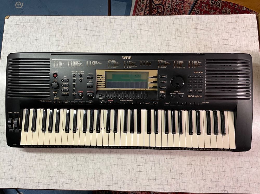 Yamaha PSR 730 Keyboard, made in Japan (Gebraucht) in Le Landeron für ...