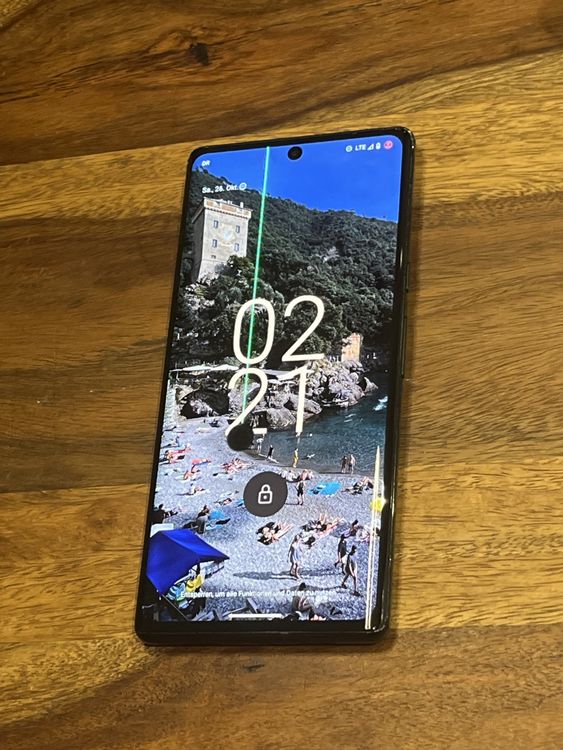 Google Pixel 6 Pro, slightly broken display (Defekt) in Bern für CHF 70 ...