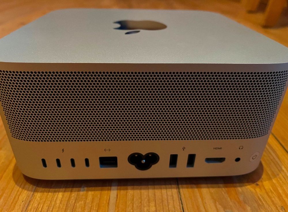 Apple Mac Studio 2023 - M2 Max/32GB/1 TB SSD/12C CPU 30C GPU (Gebraucht) in Entlebuch für CHF ...