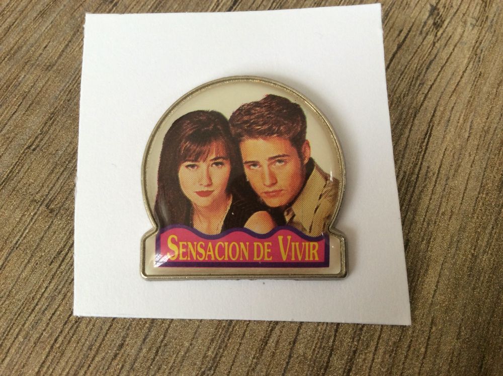 1 Pin - Shannen Doherty und Dylan McKay (Gebraucht) in Triesen ...