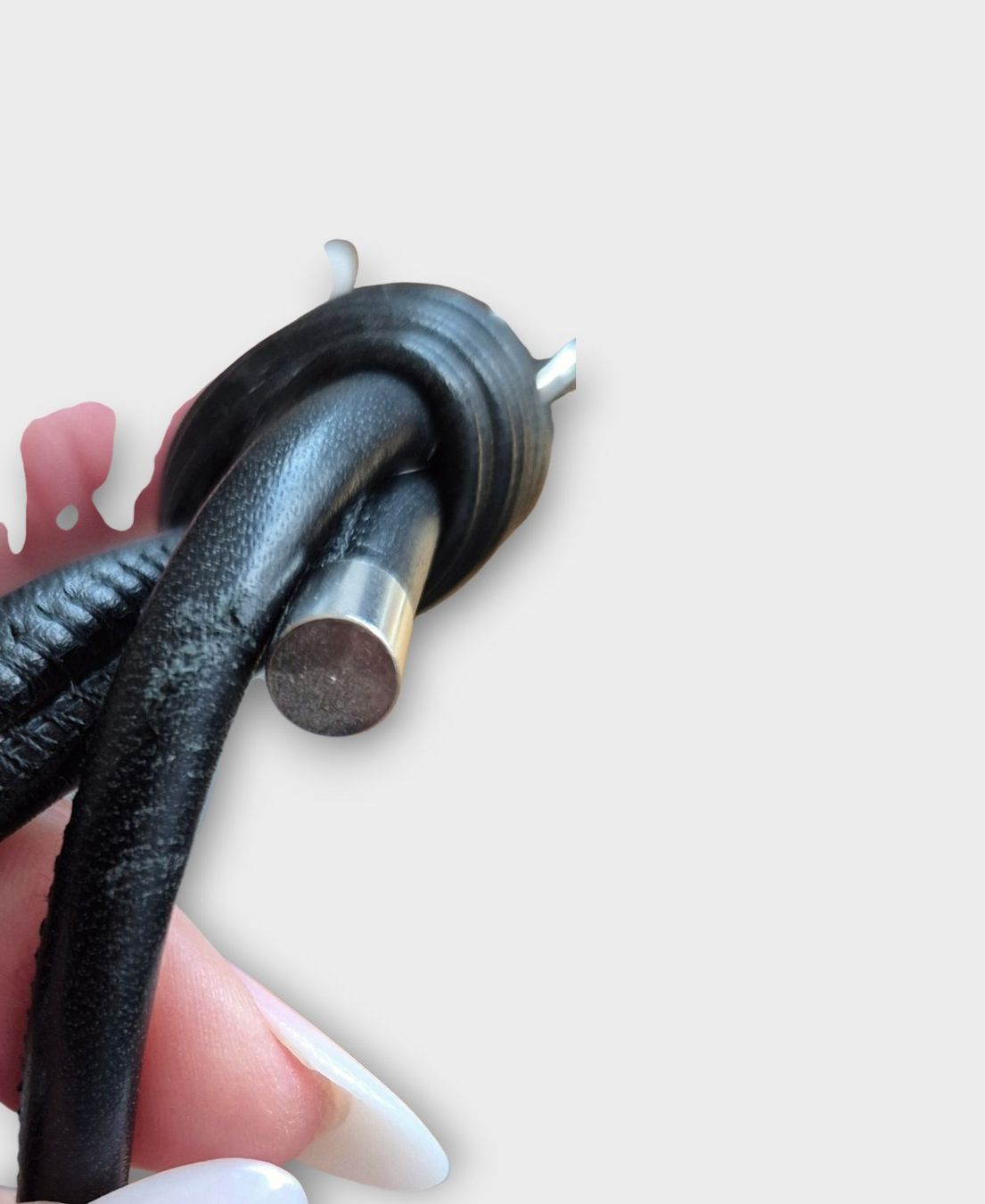 🐾 Nappaleder Halsband Schwarz mit Herz & Ohr-Tunnel (Gebraucht) in ...