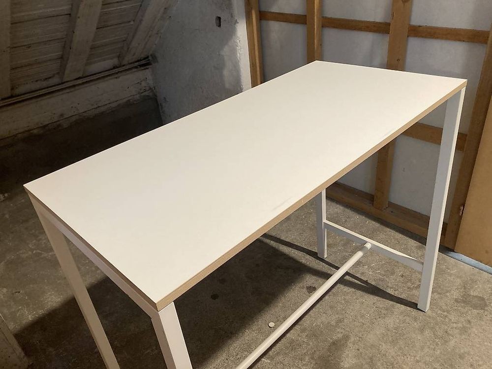 Hoher Tisch, Stehtisch/Bartisch/Küchenablage, 120 cm hoch. (Gebraucht ...