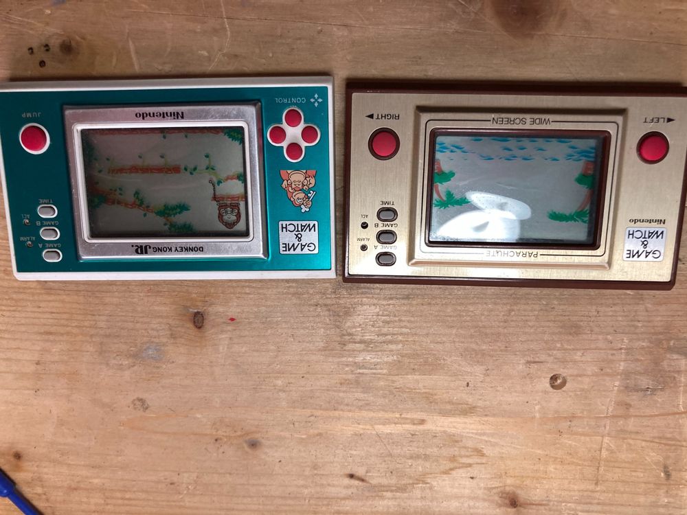 NintendoGame and Watch DonkeyKongJR + Parachute "Kellerfund" (Gebraucht) in Zürich für CHF 105 ...