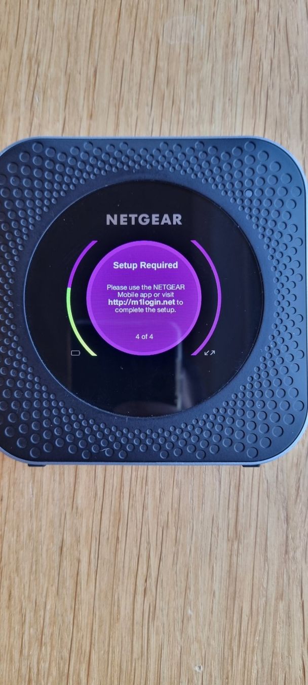NETGEAR Nighthawk M1 (MR1100) - Routeur 4G Gigabit (Gebraucht) in Fully ...