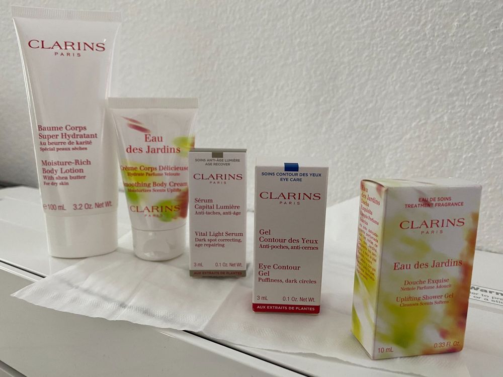 Clarins Paris verschiedene Produkte | Kaufen auf Ricardo