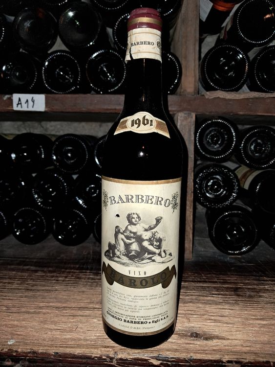 Giorgio Barbero & Figli Barolo DOCG 1961 (Neuf avec emballage d'origine ...