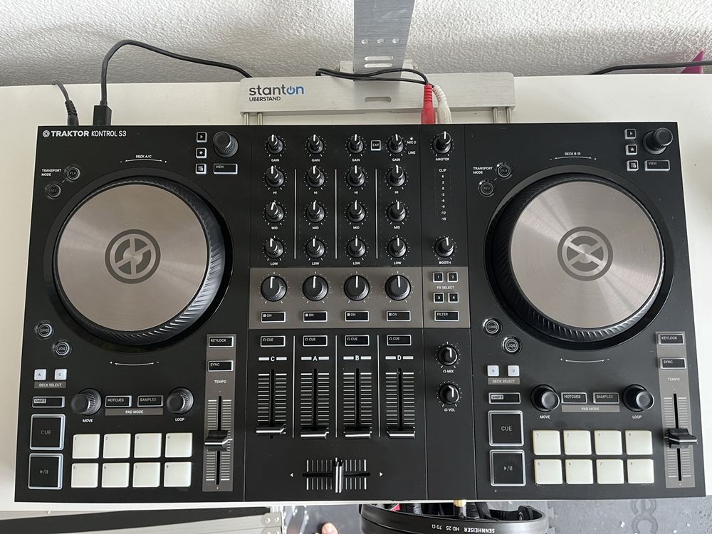 Traktor Kontrol S3 - DJ Controller | Kaufen auf Ricardo