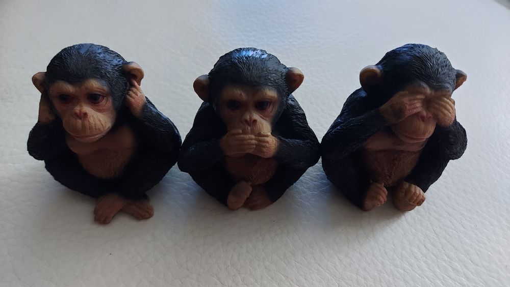 3 Affen (Neu (gemäss Beschreibung)) in Luzern für CHF 25 – mit ...
