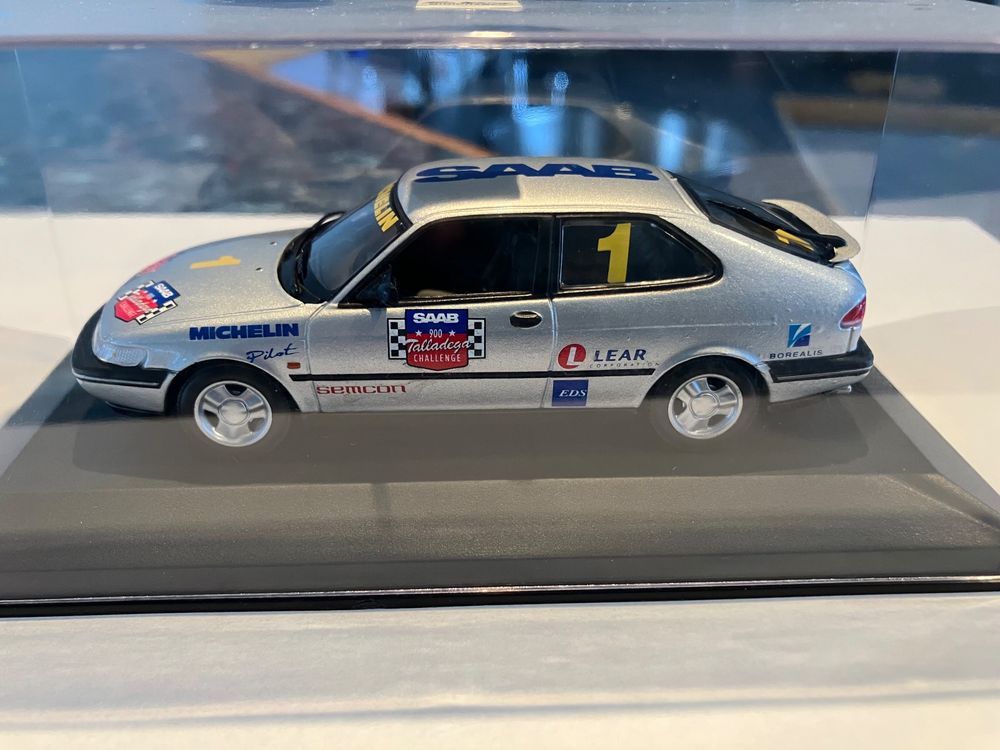 Saab 900 Talladega Challenge Modellauto 1:43 Vitrine neuw... (Neu und ...