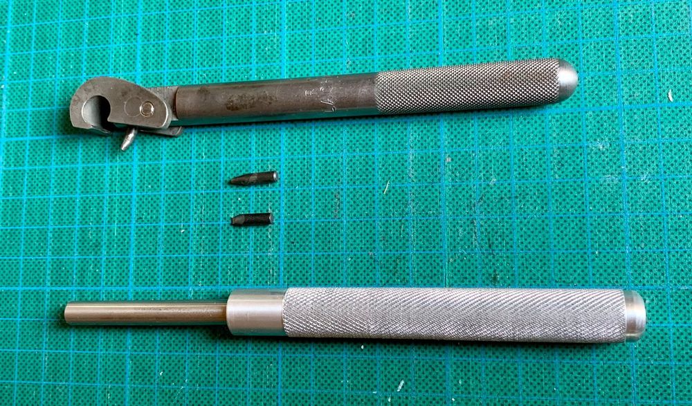 How To Use The RCBS (9525) Berdan Decapping Tool