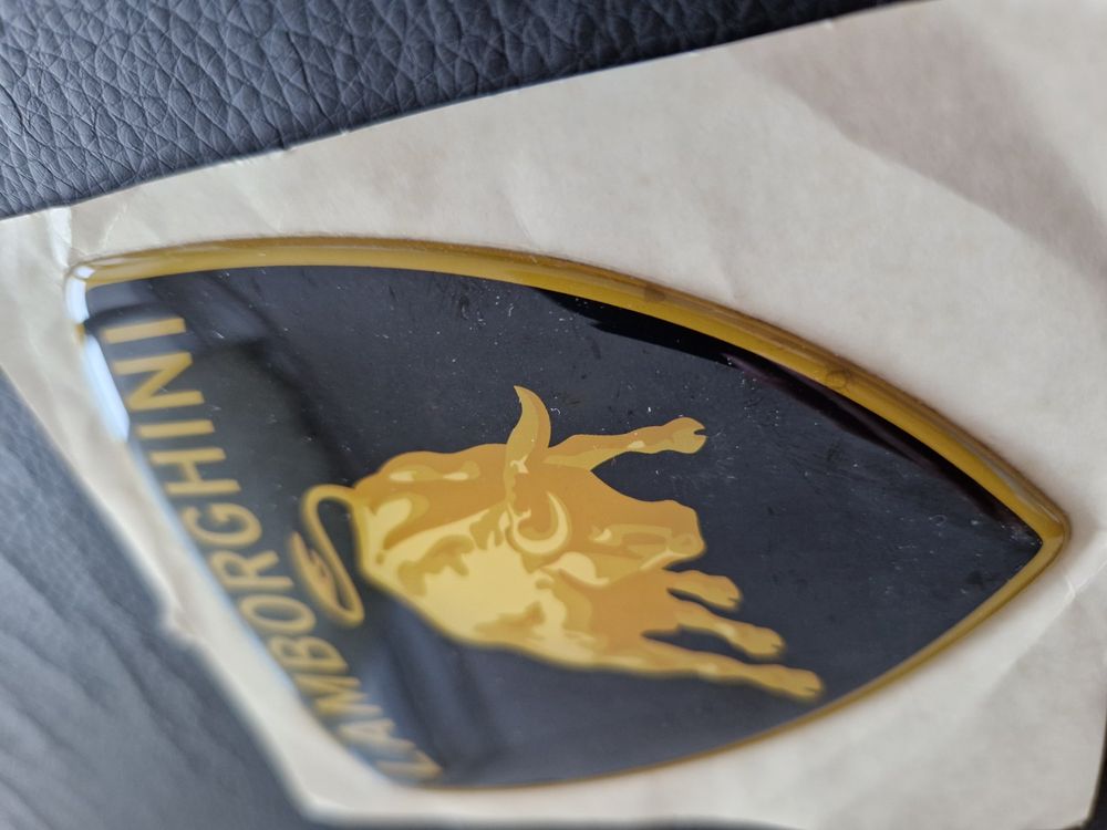 Lamborghini Emblem 3D Aufkleber Original Neu 9,5cm x 8,3cm | Kaufen auf ...
