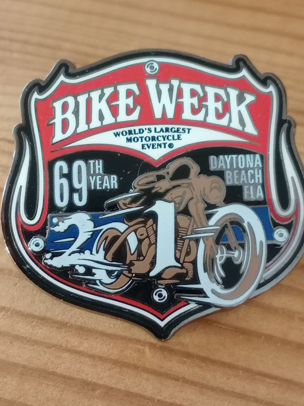 Daytona Beach Bike Week Pin, 69th Year, Souvenir, Top! (Neu (gemäss Beschreibung)) in Waldenburg ...