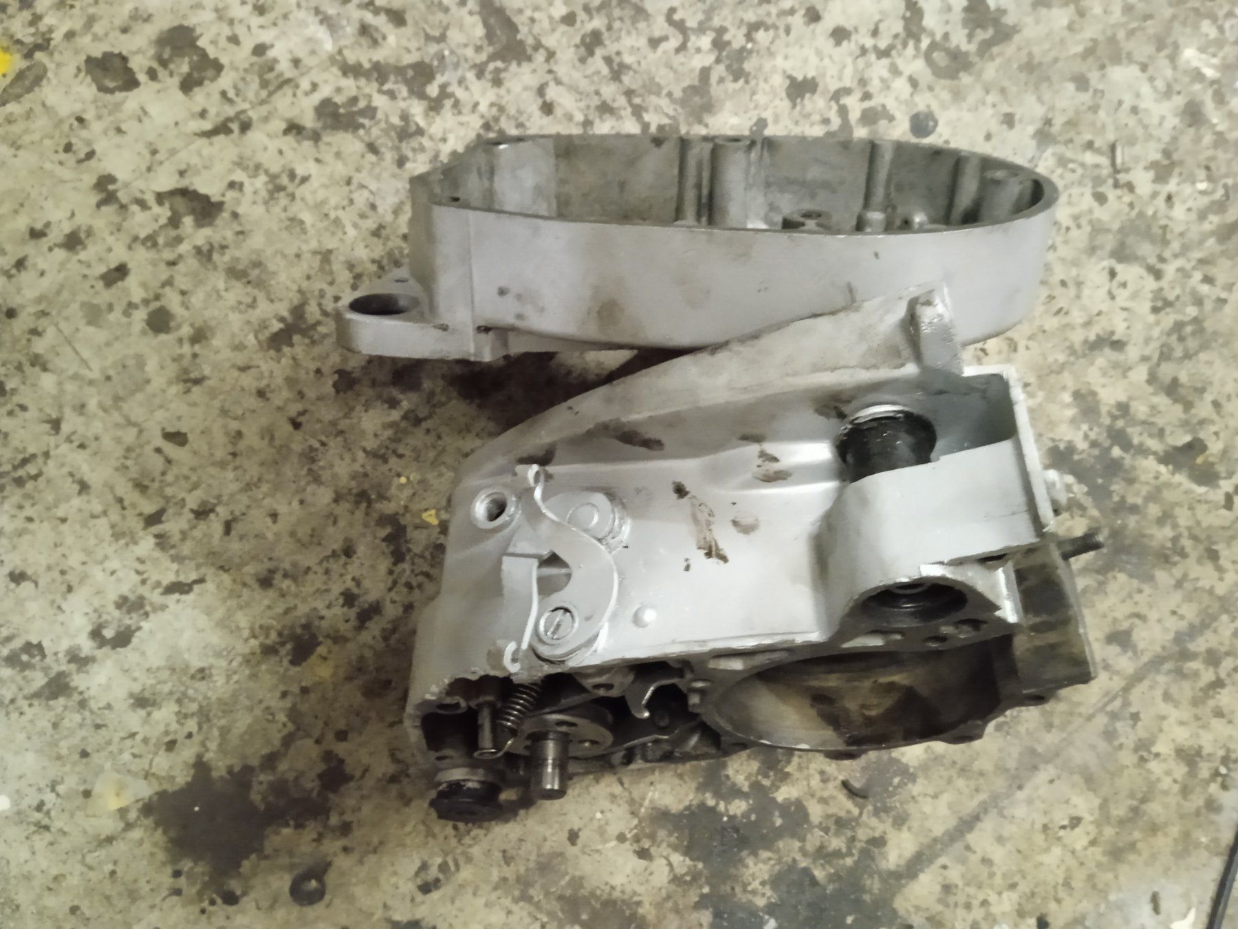 Sachs 2 Gang Handschalter Motrgehäuse (Defekt) in Fulenbach für CHF 120 – nur Abholung auf ...