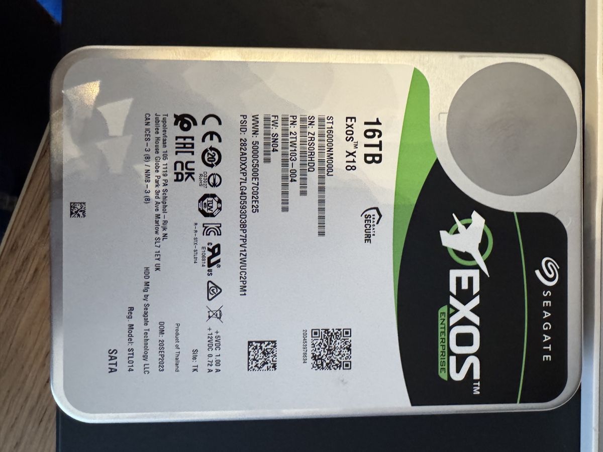 Seagate Exos X18, 16TB HDD, ST16000NM000J, Top Zustand! (Gebraucht) in ...