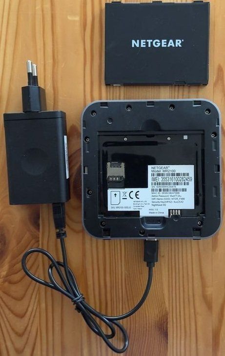 NETGEAR Nighthawk M2 Mobile Hotspot Router MR 2100 mit Accu (Usato) a ...