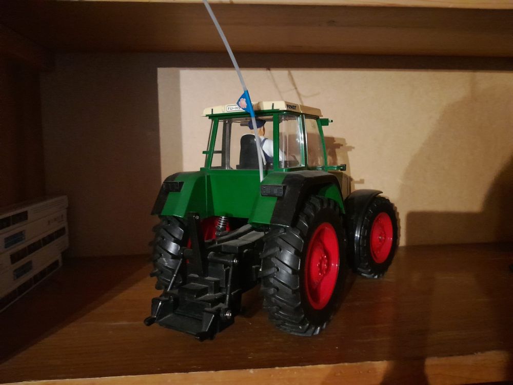 Fendt Favorit 926 Dickie Toys 1:14 /RC (Gebraucht) in Riedtwil für CHF ...