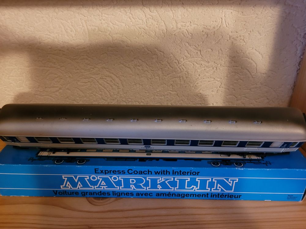 Märklin H0 4092 - DB D-Zug Wagen 2.Klasse Büm - mit OVP (Gebraucht) in Payerne für CHF 15 – mit ...