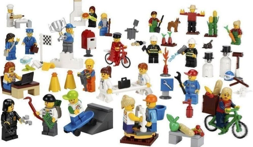 Lego 9348 Minifiguren Set ..Zum Steigern ab 1 Stutz ...RAR ! (Neu ...