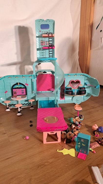 LOL Surprise Bus mit Figuren Set 1 (Gebraucht) in Romanshorn für CHF 20 ...