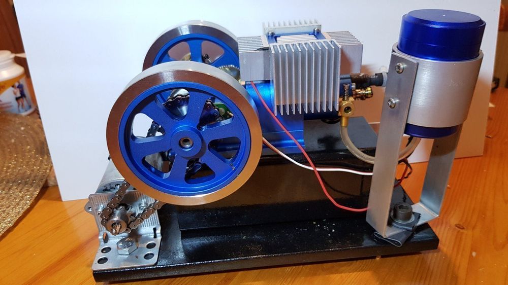 Hit and Miss model engine mit Dynamo (Gebraucht) in für CHF 299 – mit ...