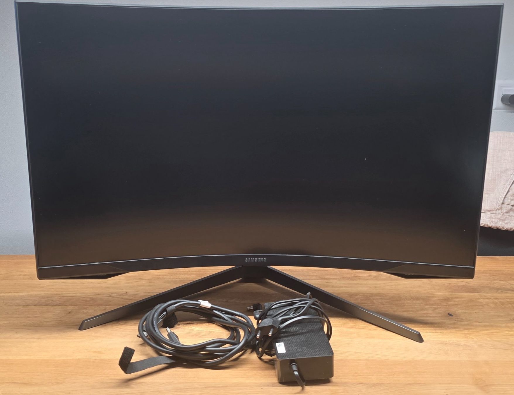 Samsung Odyssey G7 32" 240hz WQHD QLED curved gaming Monitor (Gebraucht ...