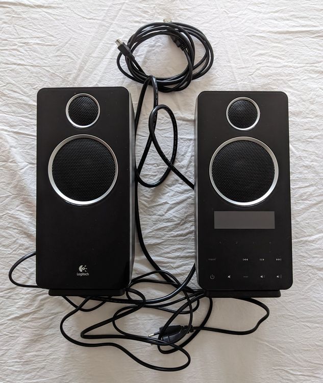 Logitech Z-10 Interactive 2.0 Speaker System (Neu (gemäss Beschreibung ...