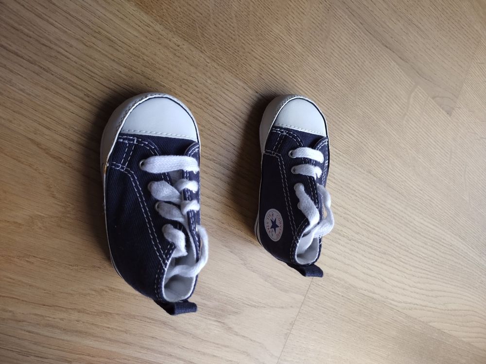 Converse First Star Navy (Neu und originalverpackt) in Luzern für CHF 3 ...