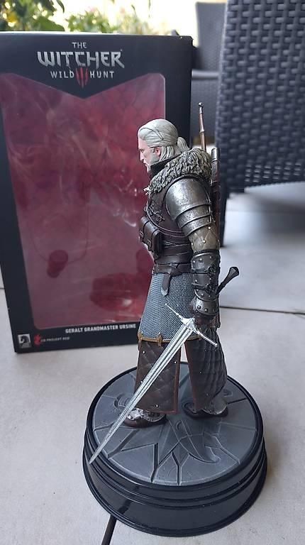Figurine Witcher 3: Wild hunt - Geralt Grandmaster Ursine (D'occasion ...