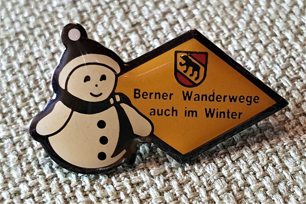 G886 - Pin Berner Winter Wanderwege | Kaufen auf Ricardo