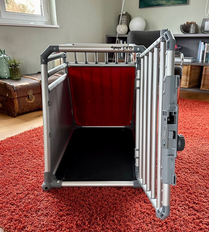 Hundebox fürs Auto - 4pets Pro 2 M. NP 459.- | Kaufen auf Ricardo