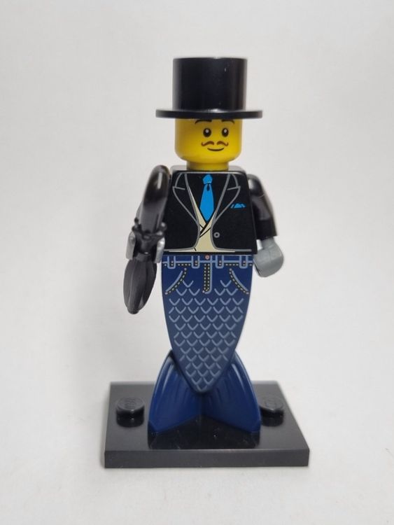 LEGO BAM Late 2023 Gentle Fish-Man with snout and umbrella | Kaufen auf ...