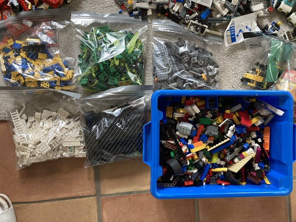 Lego riesiges Paket mit vielen Anleitungen | Kaufen auf Ricardo