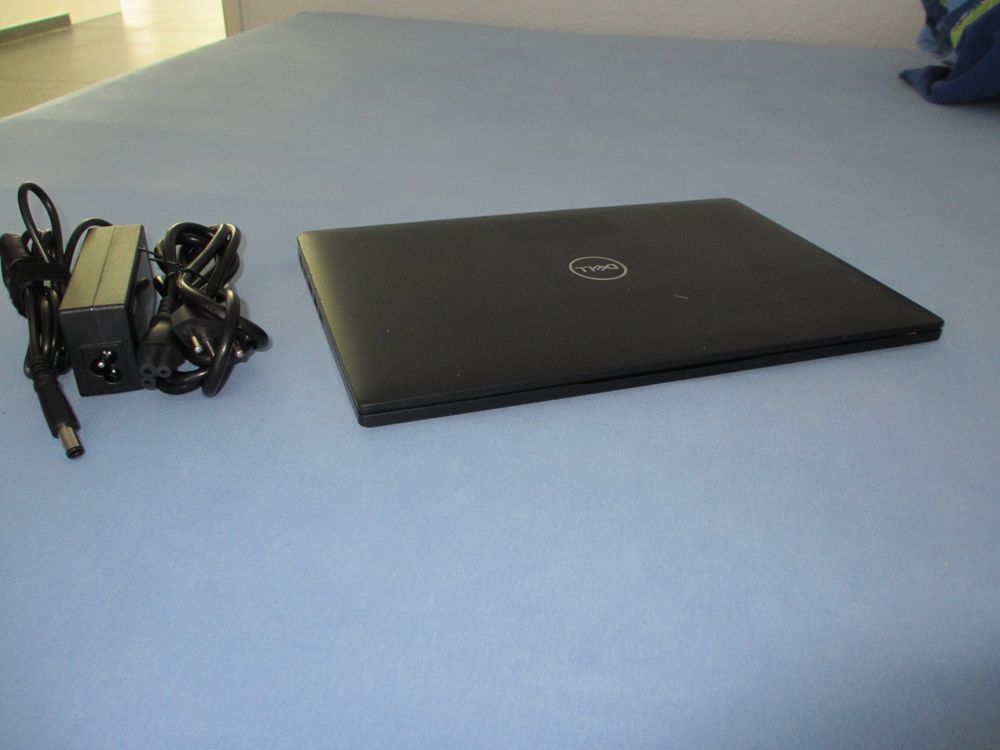 DELL Latitude 7490 - 8th Generation -Touchscreen-Windows 11 (Gebraucht ...