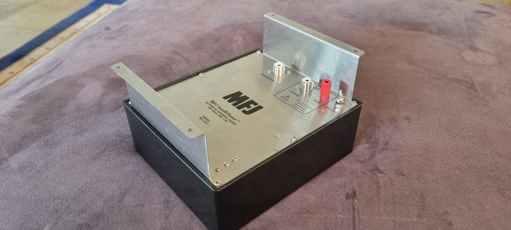 MFJ-937 MFJ Automatic Antenna Tuner 200W SBB/CW (Neu (gemäss ...