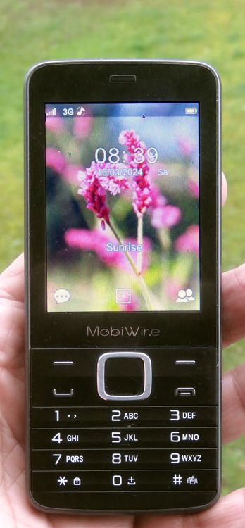 Mobiwire Atohi: 3G Schönling mit big Display (Neu (gemäss Beschreibung ...