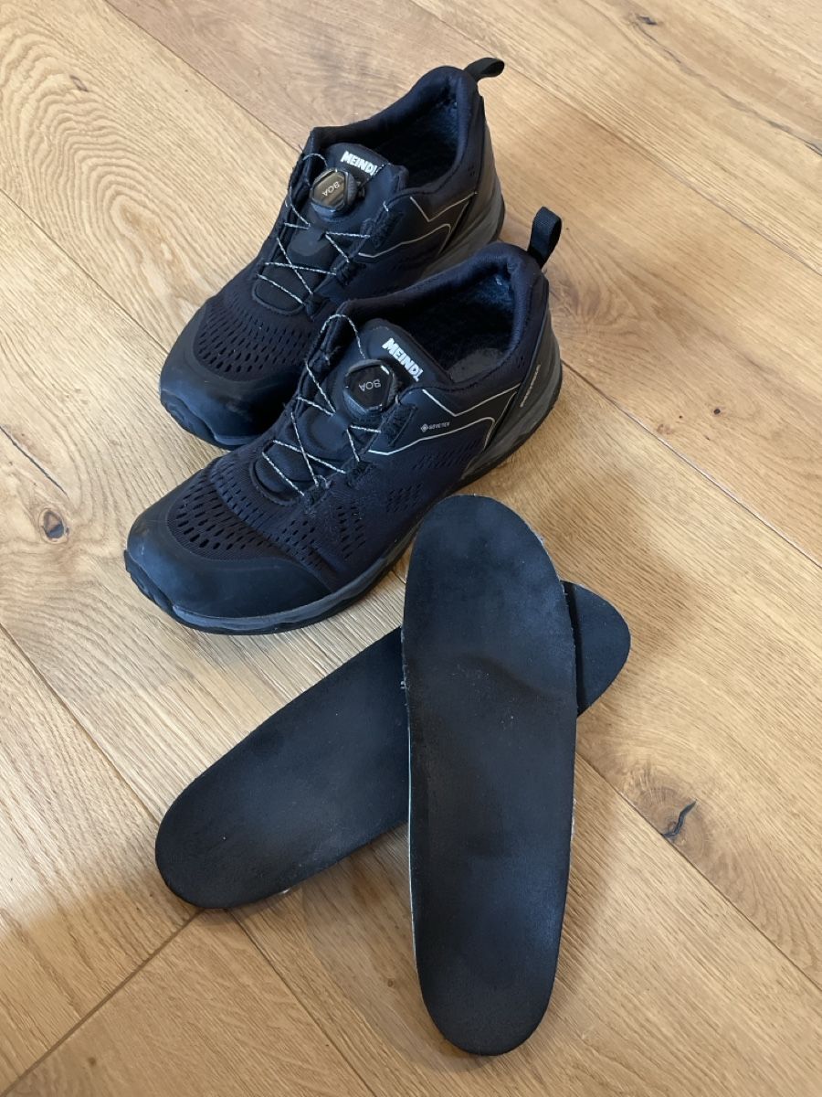 Meindl Schuhe Gore-Tex BOA schwarz, Grösse 44, mit Boa-Syste (Gebraucht ...