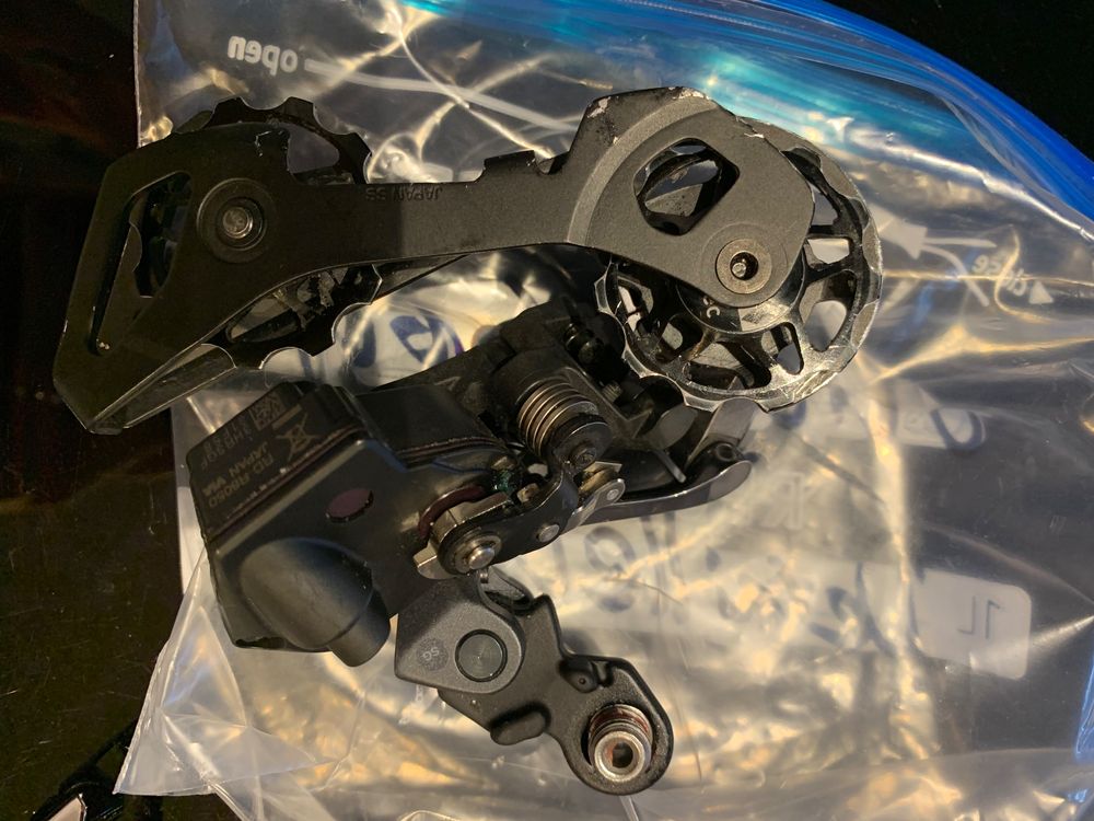 Shimano Ultegra R8050 Di2 11 Speed PARTIAL group set (Gebraucht) in Zug ...