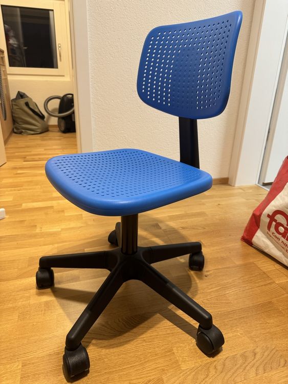 IKEA Alrik Drehstuhl, Kinderstuhl, Bürostuhl (Gebraucht) in Erlinsbach ...