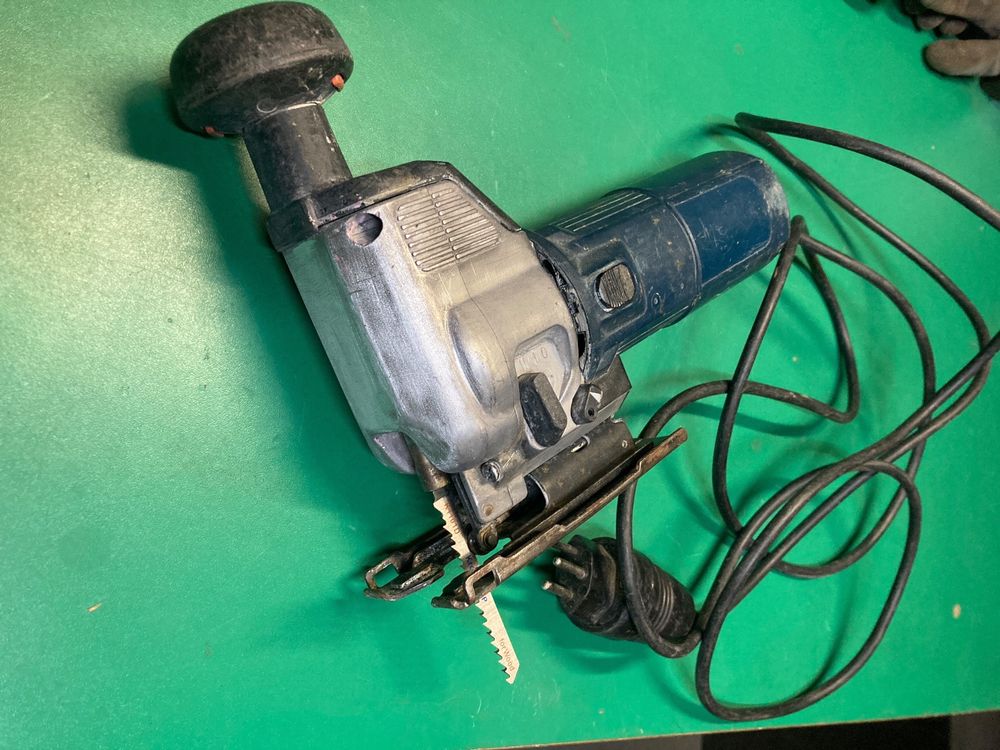 Bosch Stichsäge 580W Blatt Neu Blau Stich Säge Holz Eisen (Gebraucht ...