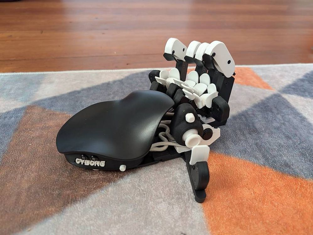 Azeron Cyborg Gaming Keypad Controller (Gebraucht) in Winterthur für ...