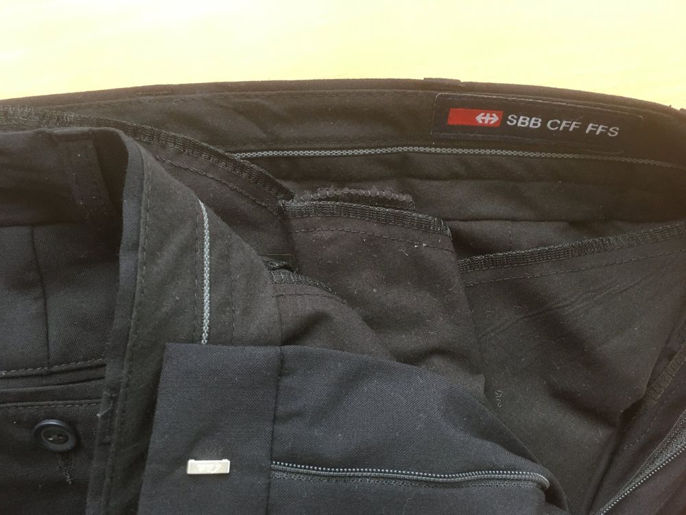 SBB – CFF – FFS Uniform Hose (Gebraucht) in Grenchen für CHF 21 – mit ...
