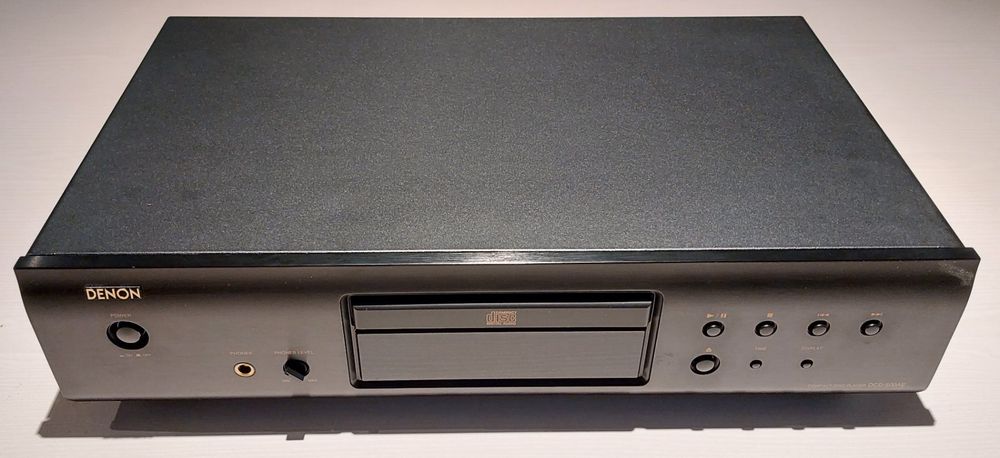 Denon CD Player (Defekt) in Nyon für CHF 25 – mit Lieferung auf Ricardo ...