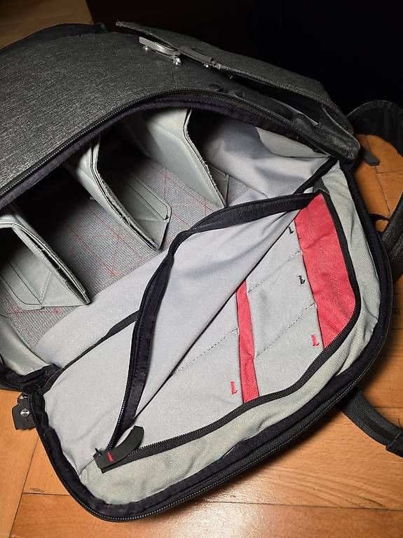 Peak Design Everyday Backpack V1 30l (Gebraucht) in Meilen für CHF 60 ...