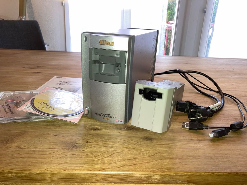 Nikon Coolscan 5000 ED (LS-5000 ED) (Dia- und Fotoscanner) (Gebraucht ...