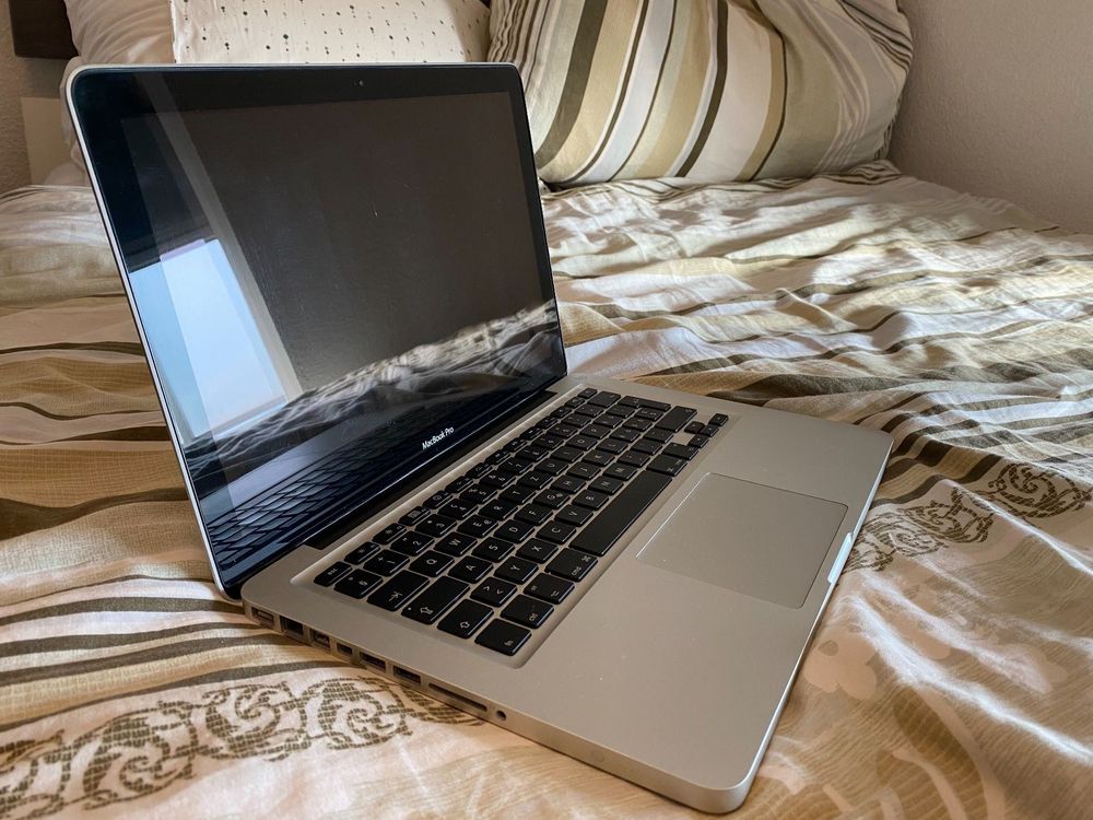MacBook Pro mid 2010 (Gebraucht) in Le Grand-Saconnex für CHF 106 – mit ...