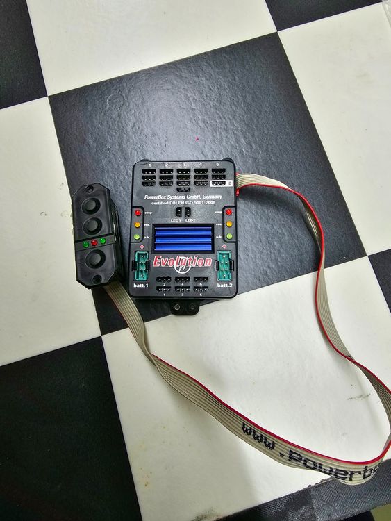 Power Box Evolution (Gebraucht) in Rüti für CHF 81 – mit Lieferung auf ...