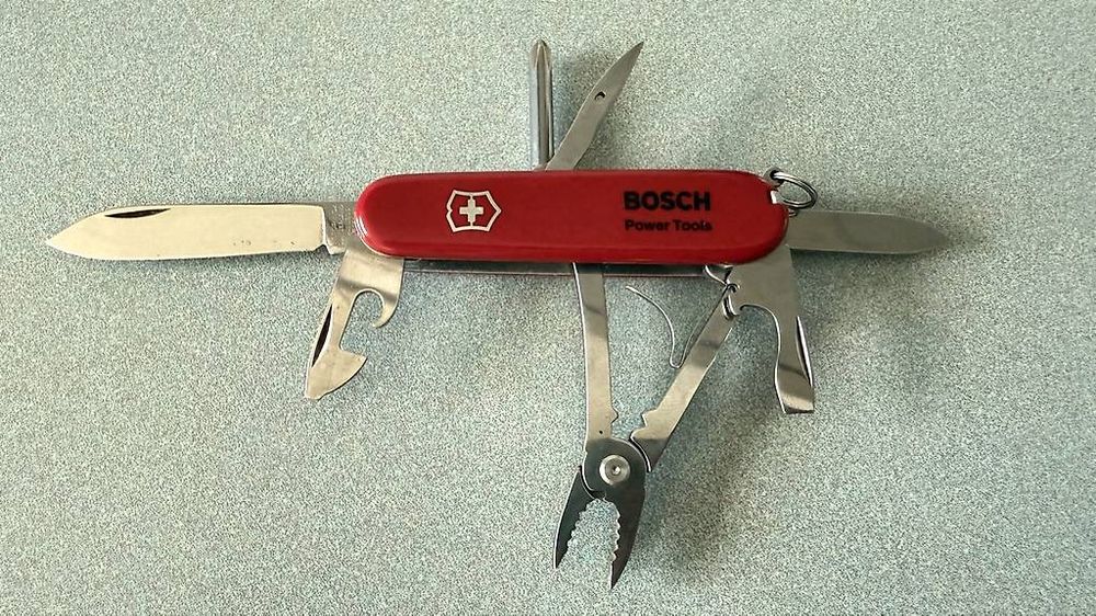 Victorinox Mechanic OFFICIER SUISSE BOSCH (Gebraucht) in Obergösgen für ...