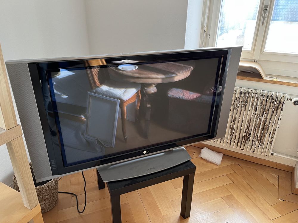 LG TV (Gebraucht) in Zurich für CHF 9 – nur Abholung auf Ricardo kaufen