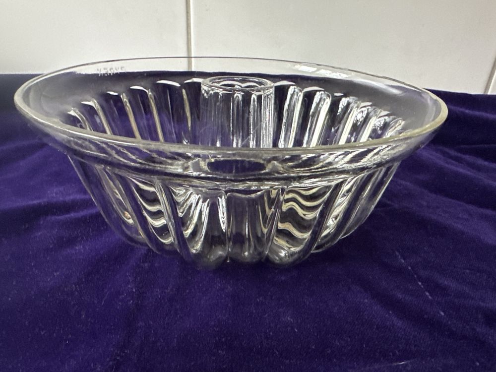 Kuchenform von Pyrex, Glas, Top Zustand, Vintage! (Gebraucht) in Zürich ...